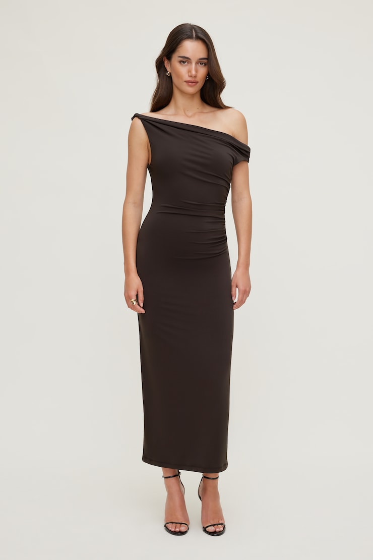 Jayde Sculpt Maxi Dress Brown | Dynamite